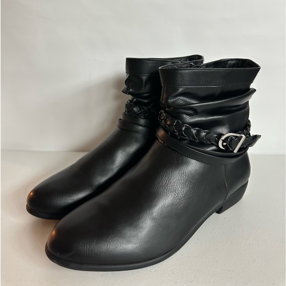 comfortview | Shoes | Mickey Faux Leather Scrunch Shaft Ankle Booties ...
